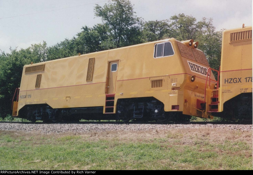 Herzog RR Services (HZGX) #179